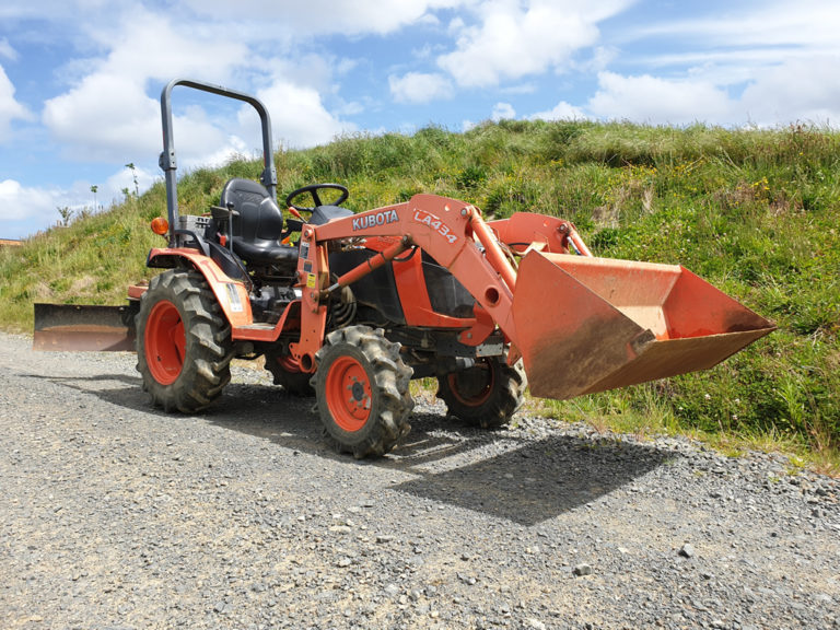 Tractor (Kubota B2601 Compact Tractor) - WCF Hire
